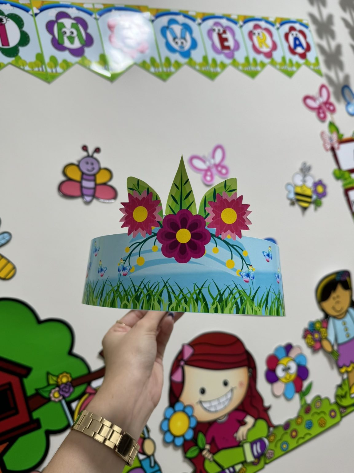 Projeto Primavera – Intervir cantinho do saber – Prof. Thaís Brunelle